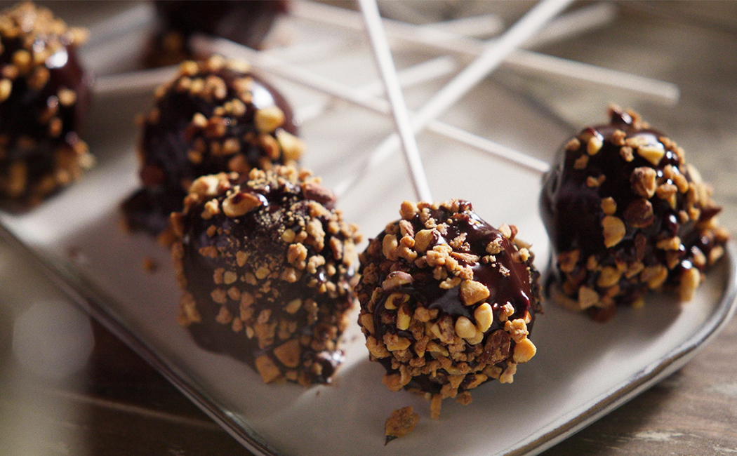 Unser Netto-Rezept für dich - Cake-Pops mit Karamell-Krokant